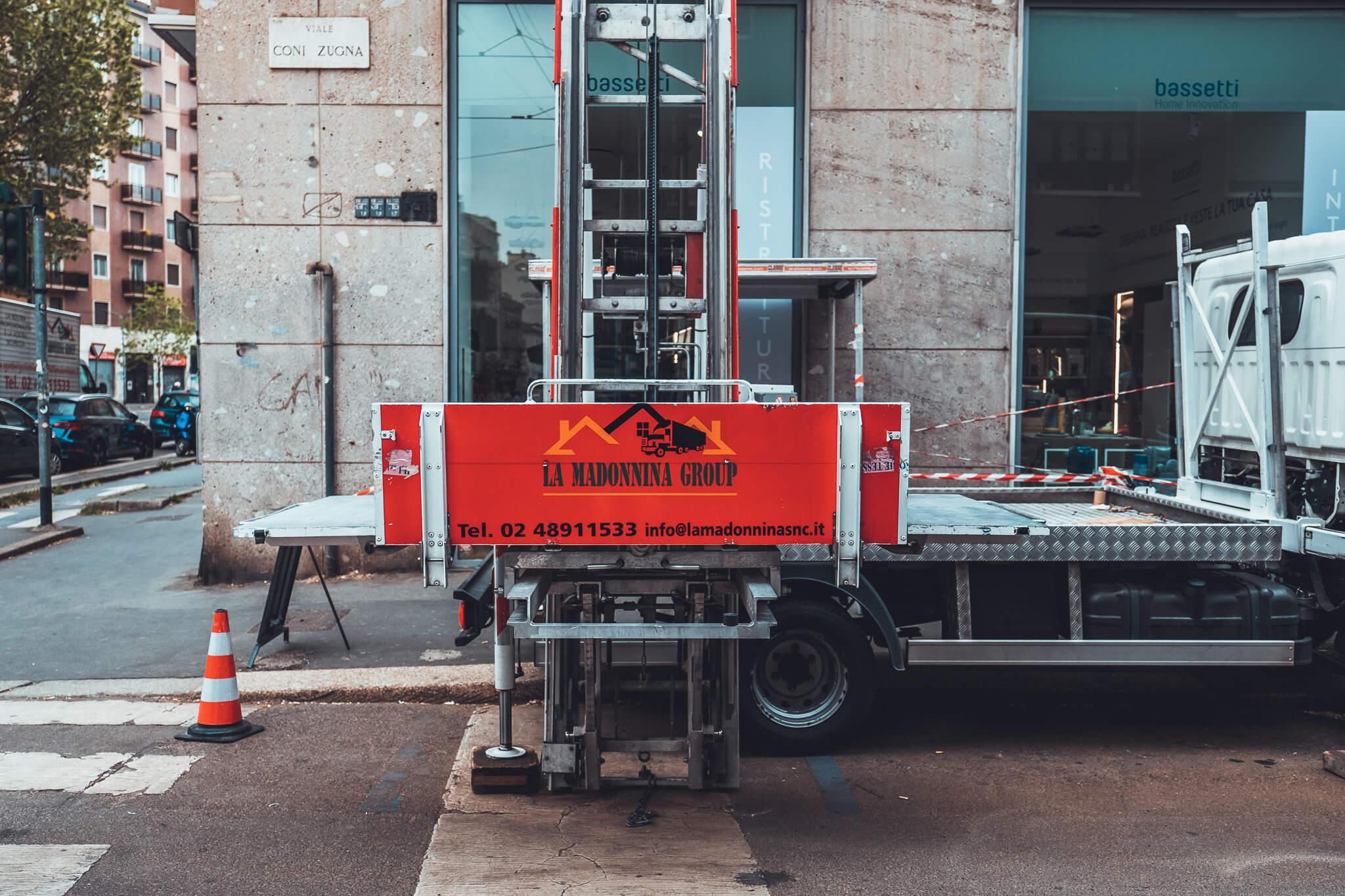 Noleggio Autoscale Albavilla Veloci - La Madonnina Group